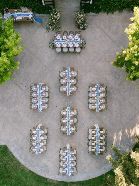 How to Create a Wedding Seating Chart (That Keeps Everyone Happy!)