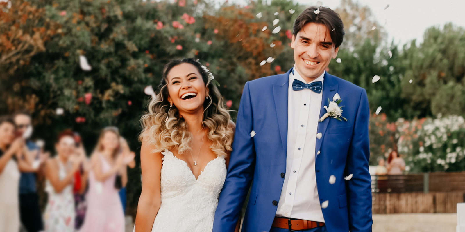 How to Create a Beautiful and Useful Wedding Website (Tips and Examples)