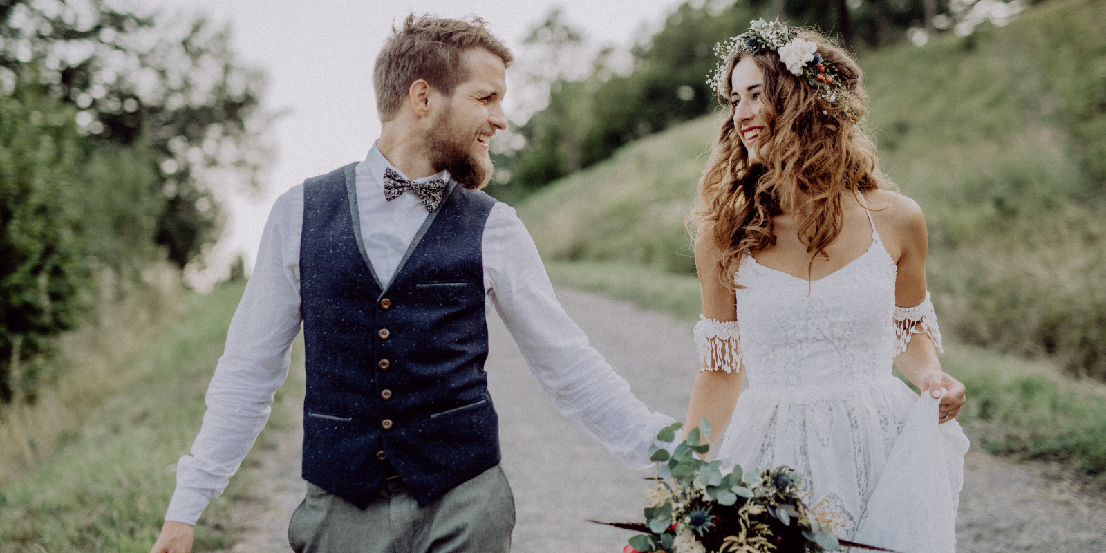 A Guide into The Groom's Wedding Planning Tasks and Responsibilities