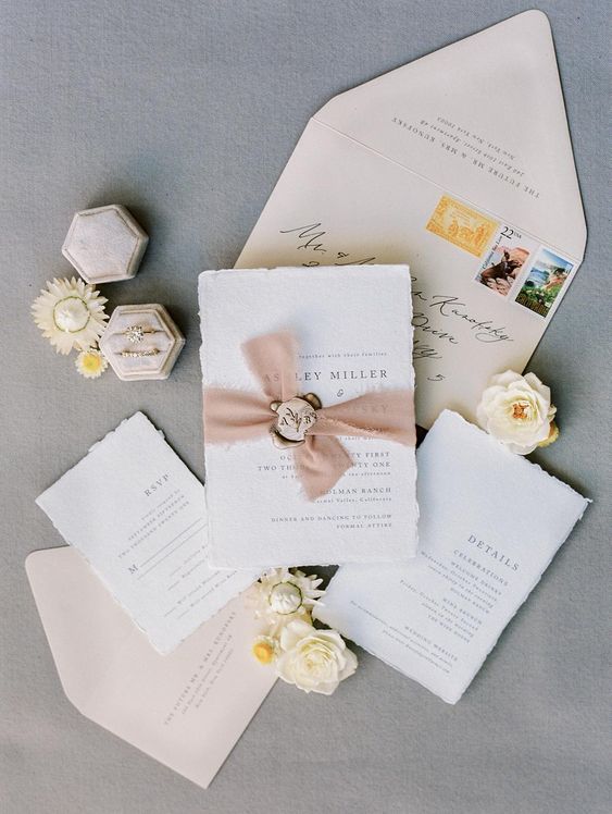 How to Send Wedding Invitations (Physical and Digital) with Online RSVPs