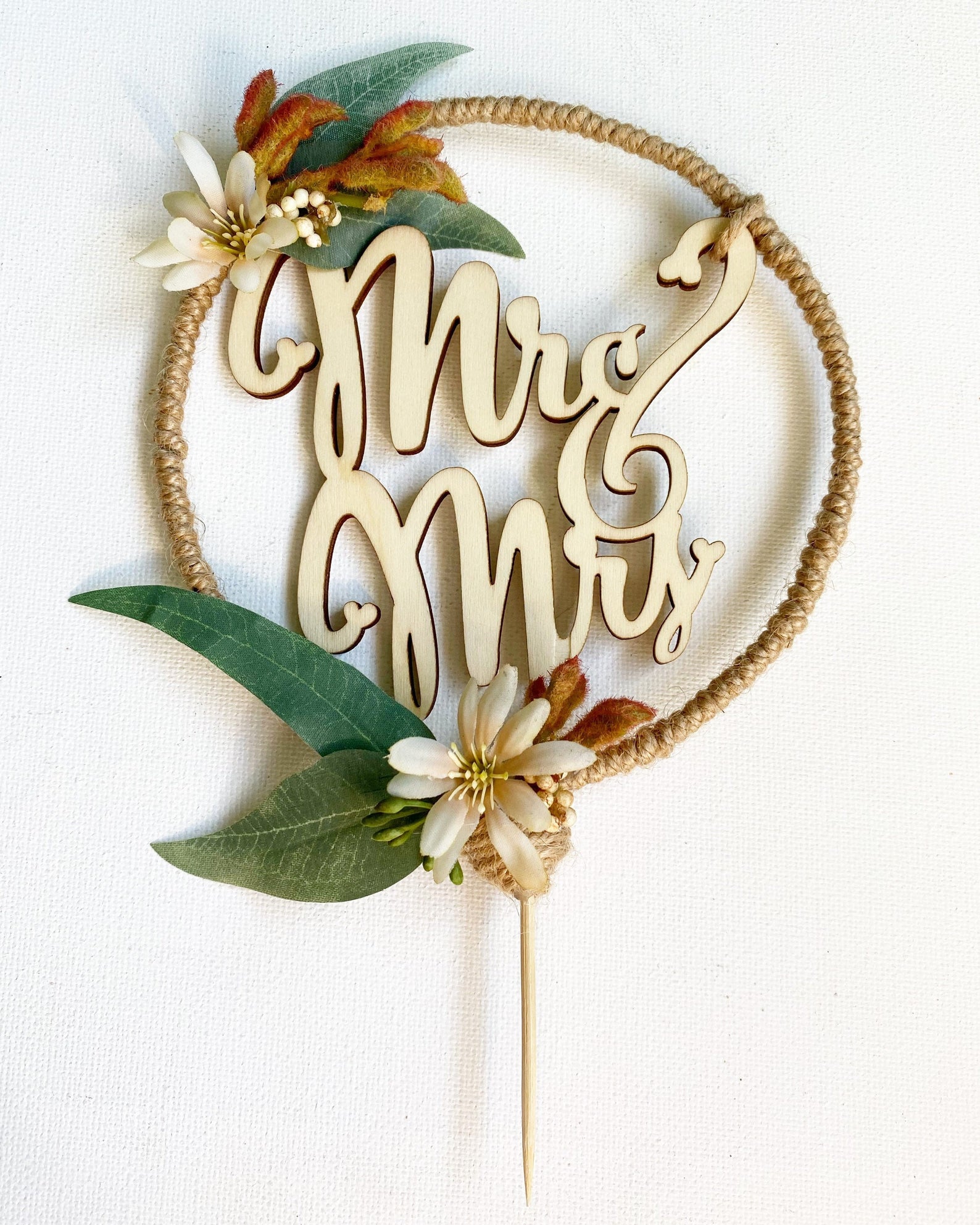 12 Australian Made Wedding Cake Toppers We Love ♥ WedSites Blog