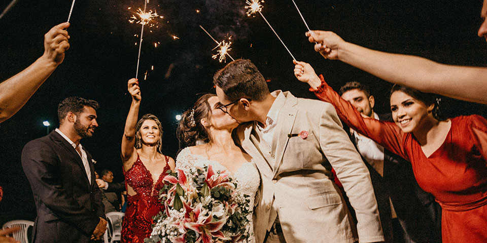 11 Wedding Reception Games Your Guests Will Love Playing