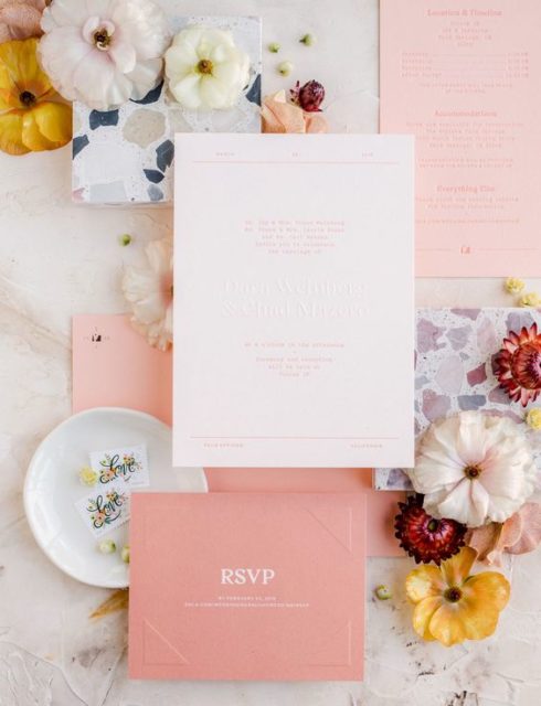 Wedding Guest Etiquette: How to RSVP to a Wedding