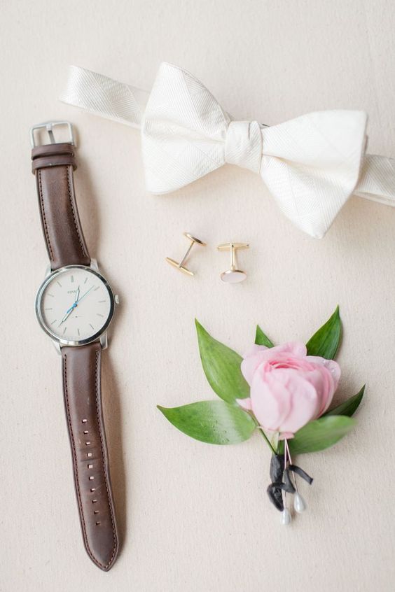 The Ultimate Packing List for Your Wedding Day: Checklist for Couples