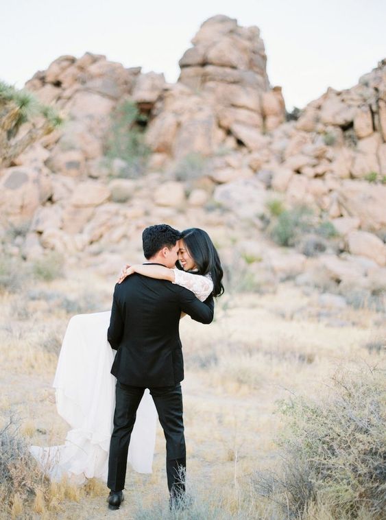 Wedding Website Wording Tips: How to Write Your Welcome Message